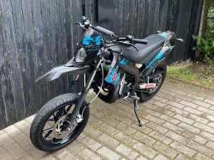 Melns Derbi Senda 2011 Prienai, ar dzinēja tilpumu 49.00 L un nobraukumu 26 tūkst. km par 1550 €, foto 3 vietnē AUTOMOTO.COM.LV