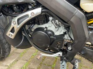 Melns Derbi Senda 2011 Prienai, ar dzinēja tilpumu 49.00 L un nobraukumu 26 tūkst. km par 1550 €, foto 19 vietnē AUTOMOTO.COM.LV