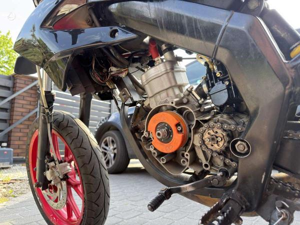 Melns Derbi Senda 2012 Klaipėda, ar dzinēja tilpumu 49.00 L un nobraukumu 25 tūkst. km par 2000 €, foto 7 vietnē AUTOMOTO.COM.LV