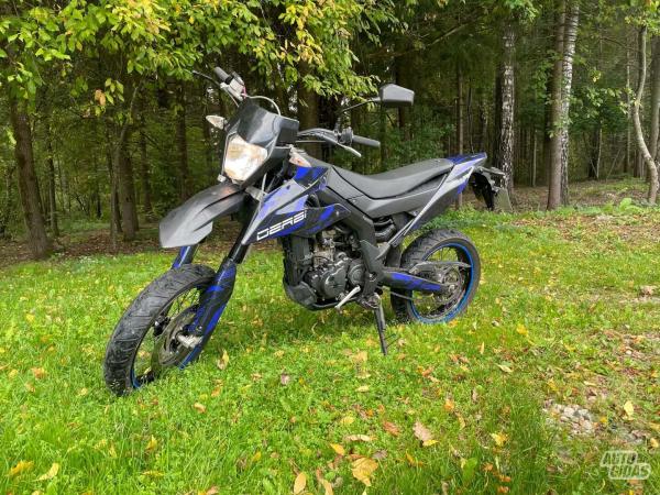 Black Derbi Senda 2015 in Vilnius, with an engine capacity of 0.12 L and mileage of 0 thousand km for 1200 €, photo 1 on AUTOMOTO.COM.LV