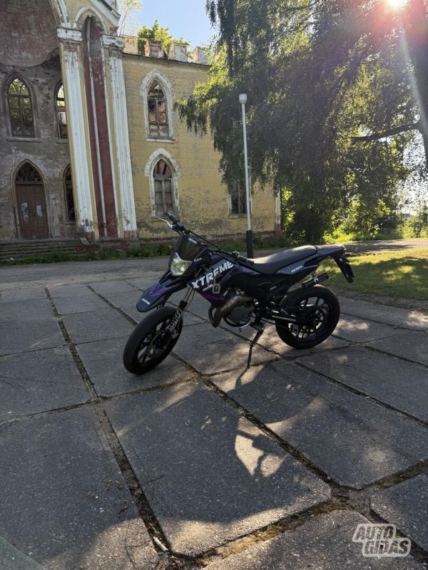 Melns Derbi Senda 2018 Radviliškis, ar dzinēja tilpumu 0.05 L un nobraukumu 18 tūkst. km par 2000 €, foto 2 vietnē AUTOMOTO.COM.LV