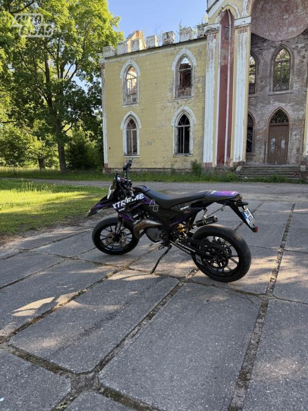 Melns Derbi Senda 2018 Radviliškis, ar dzinēja tilpumu 0.05 L un nobraukumu 18 tūkst. km par 2000 €, foto 3 vietnē AUTOMOTO.COM.LV
