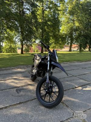 Black Derbi Senda 2018 in Radviliskis, with an engine capacity of 0.05 L and mileage of 18 thousand km for 2000 €, photo 8 on AUTOMOTO.COM.LV
