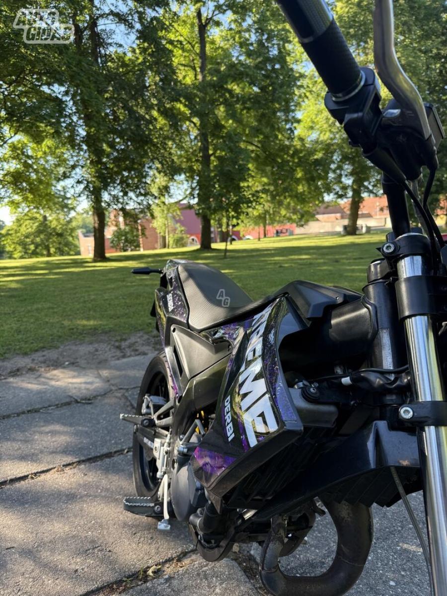 Black Derbi Senda 2018 in Radviliskis, with an engine capacity of 0.05 L and mileage of 18 thousand km for 2000 €, photo 9 on AUTOMOTO.COM.LV