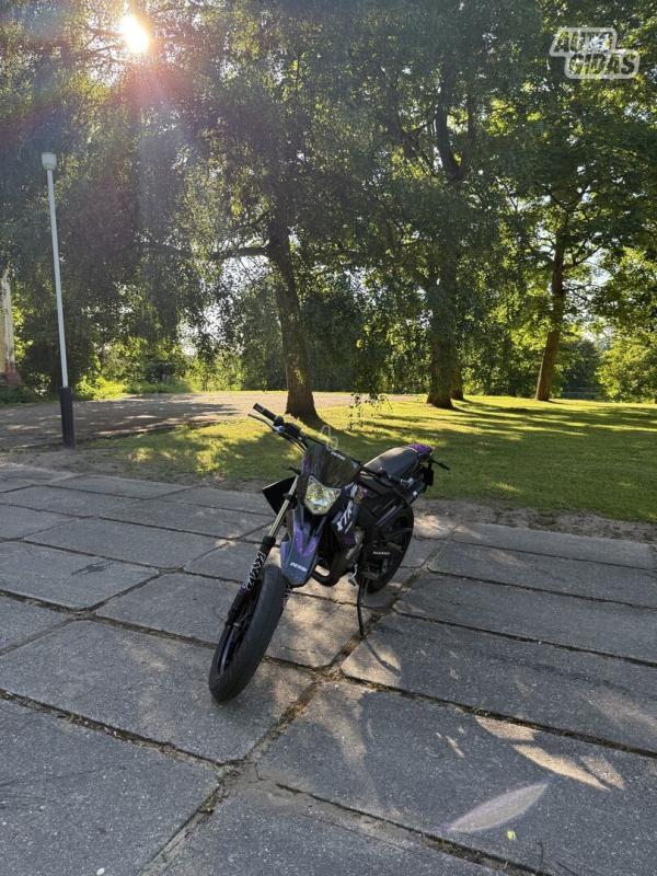 Melns Derbi Senda 2018 Radviliškis, ar dzinēja tilpumu 0.05 L un nobraukumu 18 tūkst. km par 2000 €, foto 9 vietnē AUTOMOTO.COM.LV