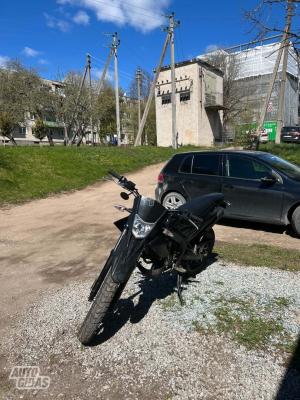 Melns Derbi Senda 2020 Marijampole, ar dzinēja tilpumu 0.05 L un nobraukumu 12 tūkst. km par 2000 €, foto 4 vietnē AUTOMOTO.COM.LV