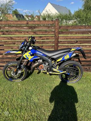 Blue Derbi Senda 2017 in Akmene, with an engine capacity of 49.00 L and mileage of 25 thousand km for 1700 €, photo 7 on AUTOMOTO.COM.LV