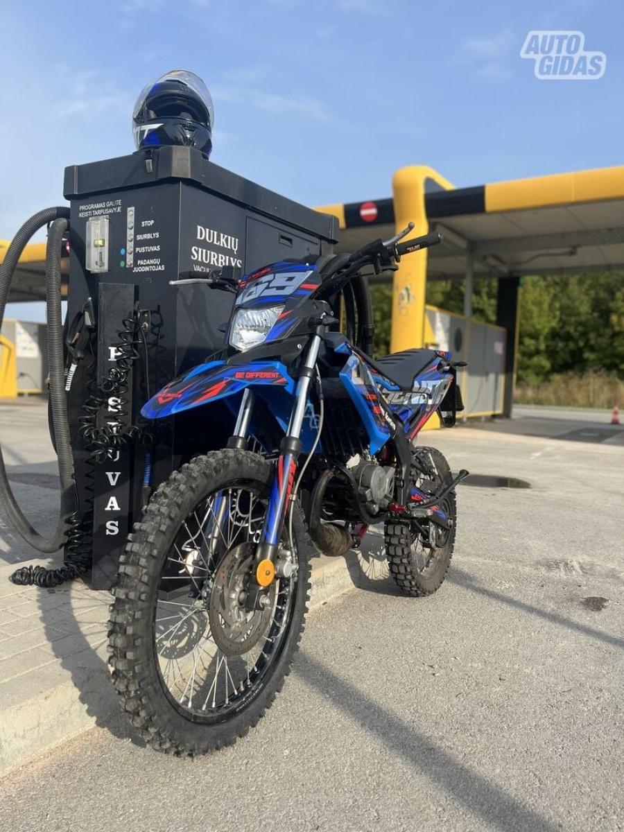 Zils Derbi Senda 2018 Kretinga, ar dzinēja tilpumu 0.05 L un nobraukumu 12 tūkst. km par 1700 €, foto 1 vietnē AUTOMOTO.COM.LV