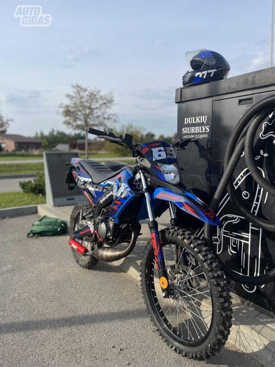 Zils Derbi Senda 2018 Kretinga, ar dzinēja tilpumu 0.05 L un nobraukumu 12 tūkst. km par 1700 €, foto 11 vietnē AUTOMOTO.COM.LV