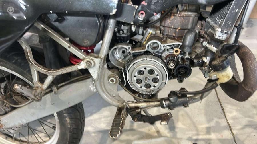 Derbi Senda 1998 Viļņa, ar dzinēja tilpumu 50.00 L un nobraukumu 20 tūkst. km par 600 €, foto 4 vietnē AUTOMOTO.COM.LV