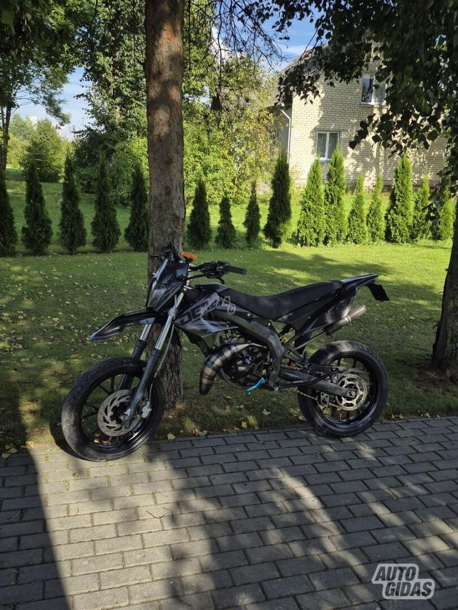 Derbi Senda 2002 в Расейняй, объемом двигателя 0.00 л и пробегом 0 тыс. км за 1850 €, фото 1 на AUTOMOTO.COM.LV