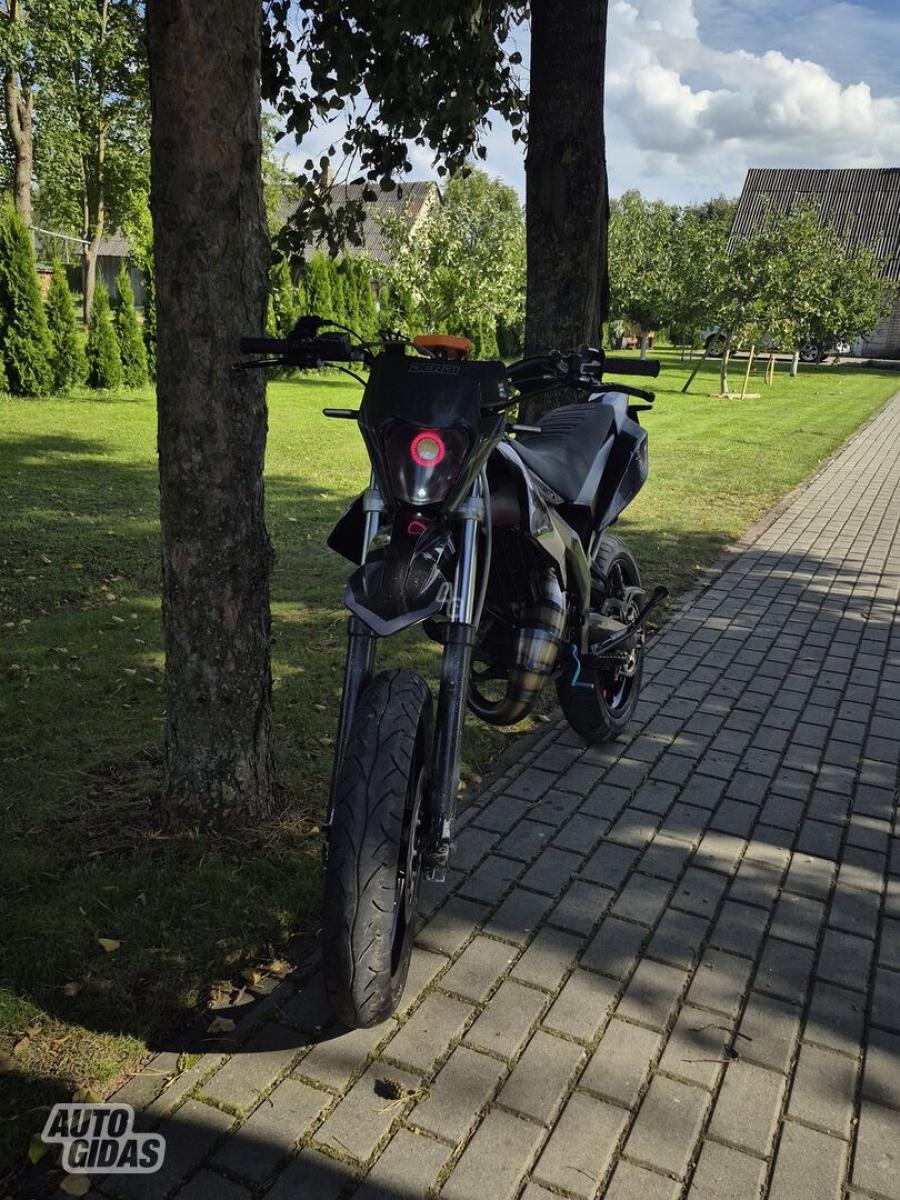 Derbi Senda 2002 в Расейняй, объемом двигателя 0.00 л и пробегом 0 тыс. км за 1850 €, фото 5 на AUTOMOTO.COM.LV