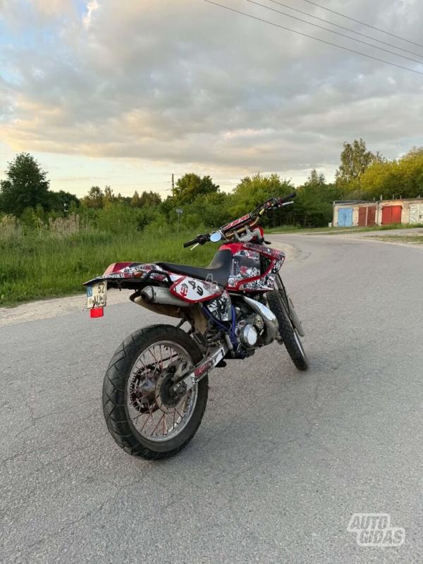 Derbi Senda 2004 Radviliškis, ar dzinēja tilpumu 0.05 L un nobraukumu 0 tūkst. km par 1100 €, foto 4 vietnē AUTOMOTO.COM.LV