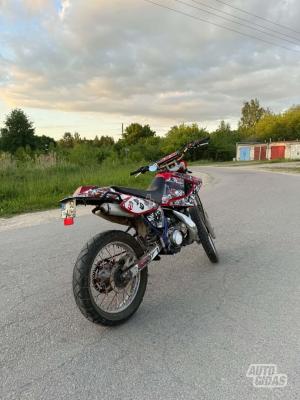 Derbi Senda 2004 Radviliškis, ar dzinēja tilpumu 0.05 L un nobraukumu 0 tūkst. km par 1100 €, foto 5 vietnē AUTOMOTO.COM.LV