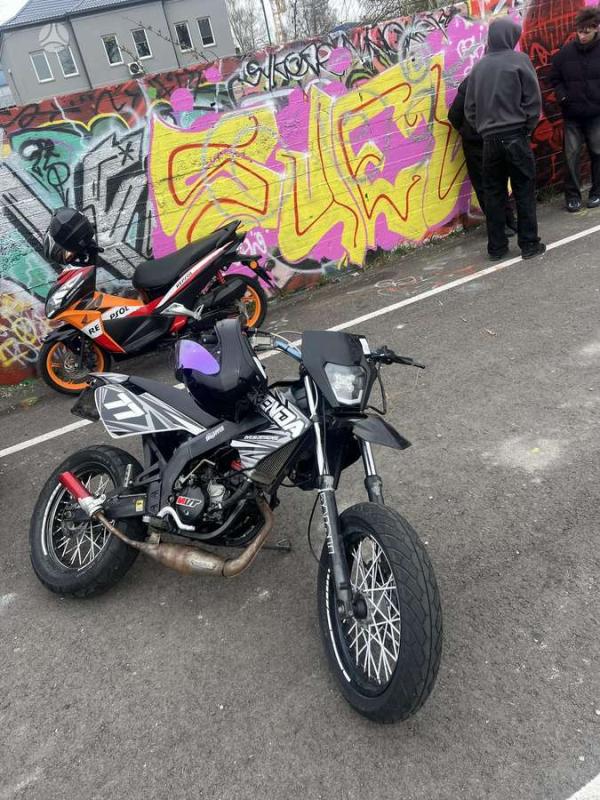 Derbi Senda 2009 в Клайпеда, объемом двигателя 49.00 л и пробегом 40 тыс. км за 1400 €, фото 1 на AUTOMOTO.COM.LV