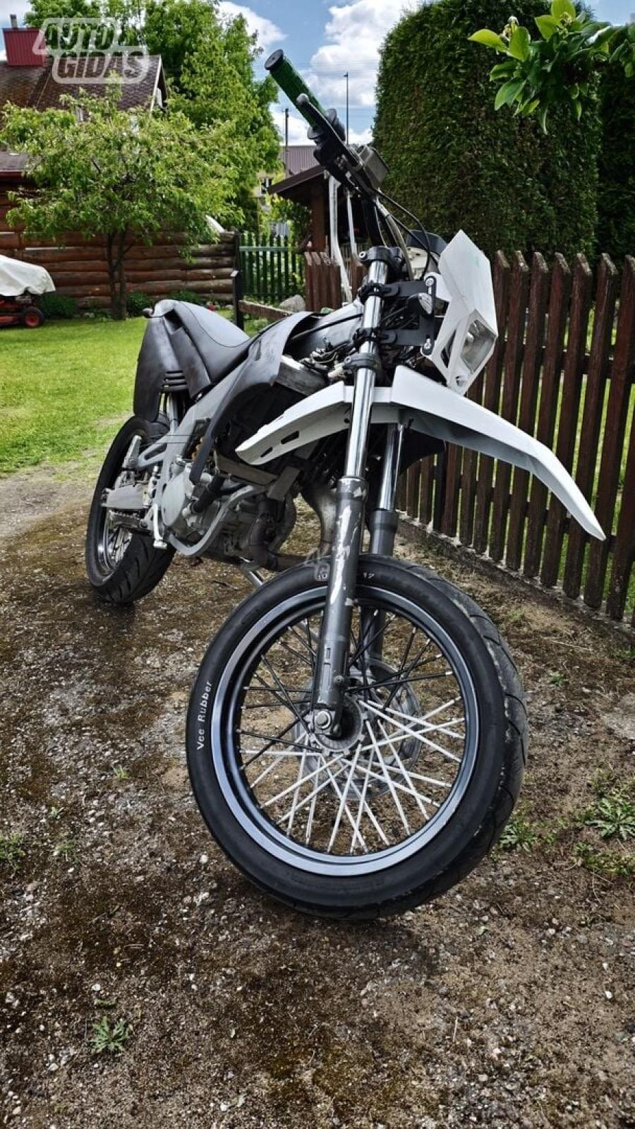 Derbi Senda 2010 in Alytus, with an engine capacity of 0.05 L and mileage of 6 thousand km for 1000 €, photo 4 on AUTOMOTO.COM.LV