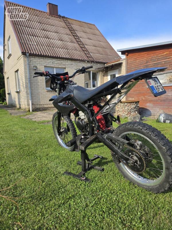 Derbi Senda 2010 Utena, ar dzinēja tilpumu 0.05 L un nobraukumu 0 tūkst. km par 1200 €, foto 3 vietnē AUTOMOTO.COM.LV