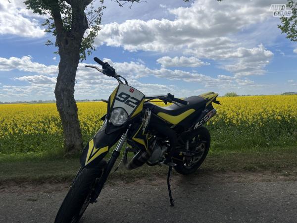 Derbi Senda 2014 Radviliškis, ar dzinēja tilpumu 0.05 L un nobraukumu 20 tūkst. km par 1300 €, foto 1 vietnē AUTOMOTO.COM.LV