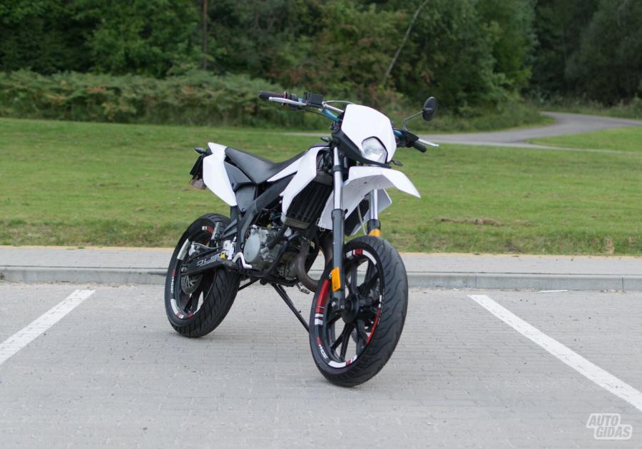 Derbi Senda 2015 Viļņa, ar dzinēja tilpumu 0.05 L un nobraukumu 0 tūkst. km par 1850 €, foto 1 vietnē AUTOMOTO.COM.LV
