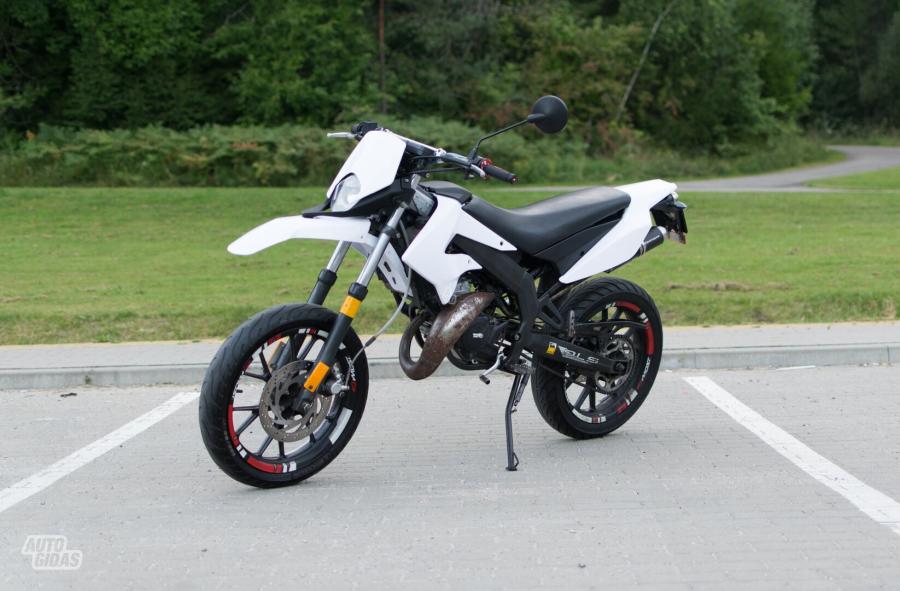 Derbi Senda 2015 Viļņa, ar dzinēja tilpumu 0.05 L un nobraukumu 0 tūkst. km par 1850 €, foto 4 vietnē AUTOMOTO.COM.LV