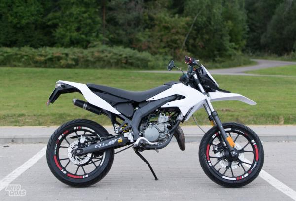 Derbi Senda 2015 Viļņa, ar dzinēja tilpumu 0.05 L un nobraukumu 0 tūkst. km par 1850 €, foto 8 vietnē AUTOMOTO.COM.LV