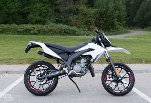 Derbi Senda 2015 Viļņa, ar dzinēja tilpumu 0.05 L un nobraukumu 0 tūkst. km par 1850 €, foto 9 vietnē AUTOMOTO.COM.LV