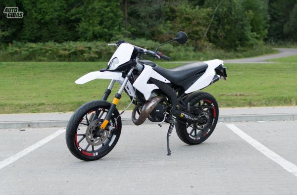 Derbi Senda 2015 Viļņa, ar dzinēja tilpumu 0.05 L un nobraukumu 0 tūkst. km par 1700 €, foto 4 vietnē AUTOMOTO.COM.LV