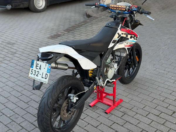 Derbi Senda 2016 Vievis, ar dzinēja tilpumu 50.00 L un nobraukumu 11 tūkst. km par 1350 €, foto 7 vietnē AUTOMOTO.COM.LV