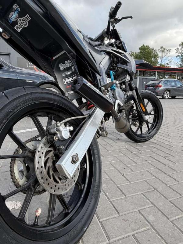 Derbi Senda 2019 Marijampole, ar dzinēja tilpumu 50.00 L un nobraukumu 21 tūkst. km par 1850 €, foto 4 vietnē AUTOMOTO.COM.LV