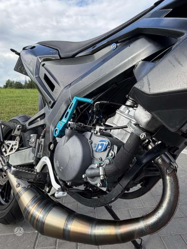 Derbi Senda 2019 Marijampole, ar dzinēja tilpumu 50.00 L un nobraukumu 21 tūkst. km par 1850 €, foto 5 vietnē AUTOMOTO.COM.LV