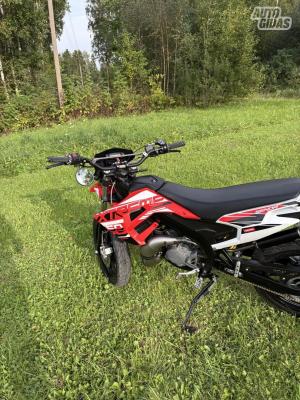 Derbi Senda 2019 Utena, ar dzinēja tilpumu 0.05 L un nobraukumu 13 tūkst. km par 1950 €, foto 4 vietnē AUTOMOTO.COM.LV
