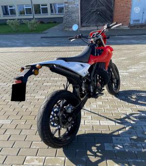 Red Derbi Senda 2023 in Taurage, with an engine capacity of 49.00 L and mileage of 20 thousand km for 1670 €, photo 7 on AUTOMOTO.COM.LV
