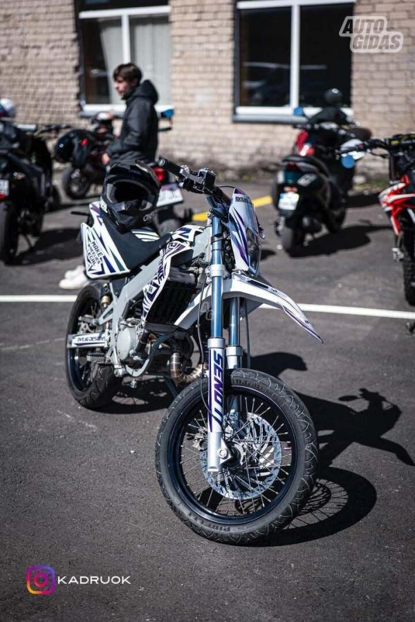 Balts Derbi Senda 2009 Gargždai, ar dzinēja tilpumu 0.05 L un nobraukumu 7 tūkst. km par 2000 €, foto 8 vietnē AUTOMOTO.COM.LV