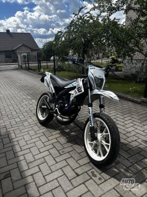 White Derbi Senda 2014 in Raseiniai, with an engine capacity of 0.05 L and mileage of 3 thousand km for 2700 €, photo  on AUTOMOTO.COM.LV