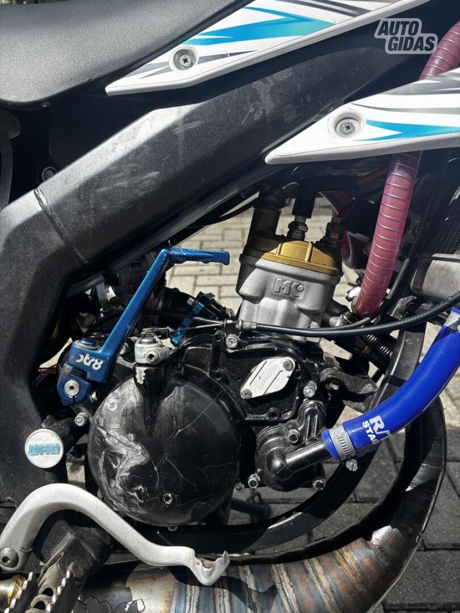 White Derbi Senda 2014 in Raseiniai, with an engine capacity of 0.05 L and mileage of 3 thousand km for 2700 €, photo 9 on AUTOMOTO.COM.LV