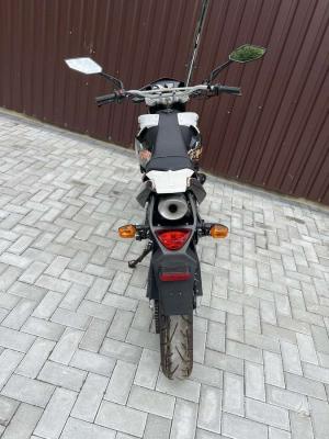 White Derbi Senda 2015 in Kaunas, with an engine capacity of 49.00 L and mileage of 2 thousand km for 1750 €, photo 7 on AUTOMOTO.COM.LV