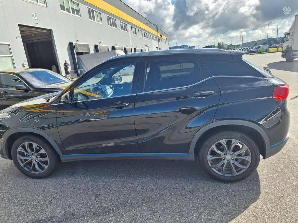 Black DFSK Seres 3 2023 in Klaipeda, with an engine capacity of 0.00 L and mileage of 24 thousand km for 18000 €, photo 2 on AUTOMOTO.COM.LV