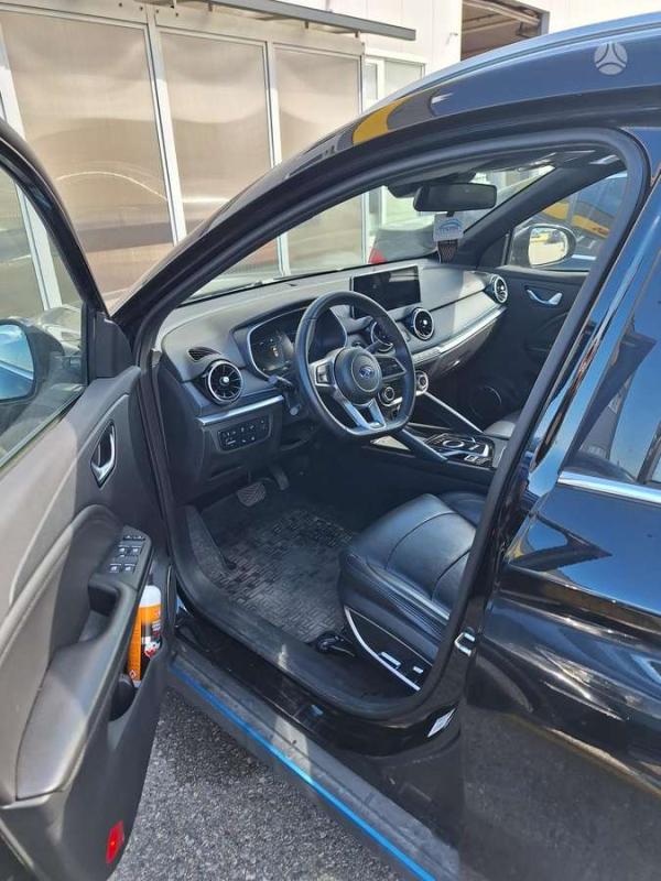 Black DFSK Seres 3 2023 in Klaipeda, with an engine capacity of 0.00 L and mileage of 24 thousand km for 18000 €, photo 9 on AUTOMOTO.COM.LV