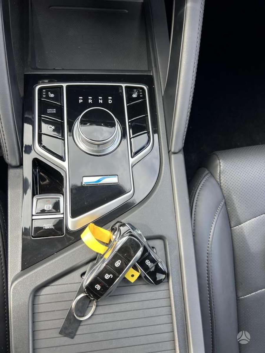 Sarkans DFSK Seres 3 2025 Klaipėda, ar dzinēja tilpumu 0.00 L un nobraukumu 0 tūkst. km par 12700 €, foto 13 vietnē AUTOMOTO.COM.LV