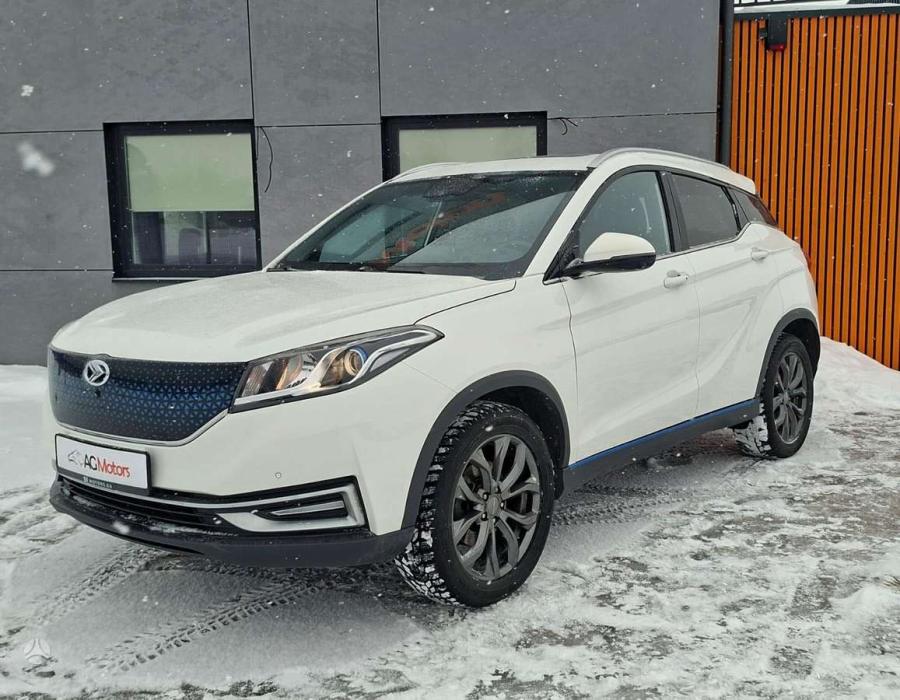 Balts DFSK Seres 3 2023 Viļņa, ar dzinēja tilpumu 0.00 L un nobraukumu 37 tūkst. km par 19000 €, foto 1 vietnē AUTOMOTO.COM.LV