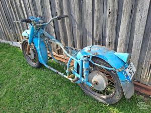 Dnepr MT 11 1984 Utena, ar dzinēja tilpumu 0.00 L un nobraukumu 0 tūkst. km par 600 €, foto 3 vietnē AUTOMOTO.COM.LV