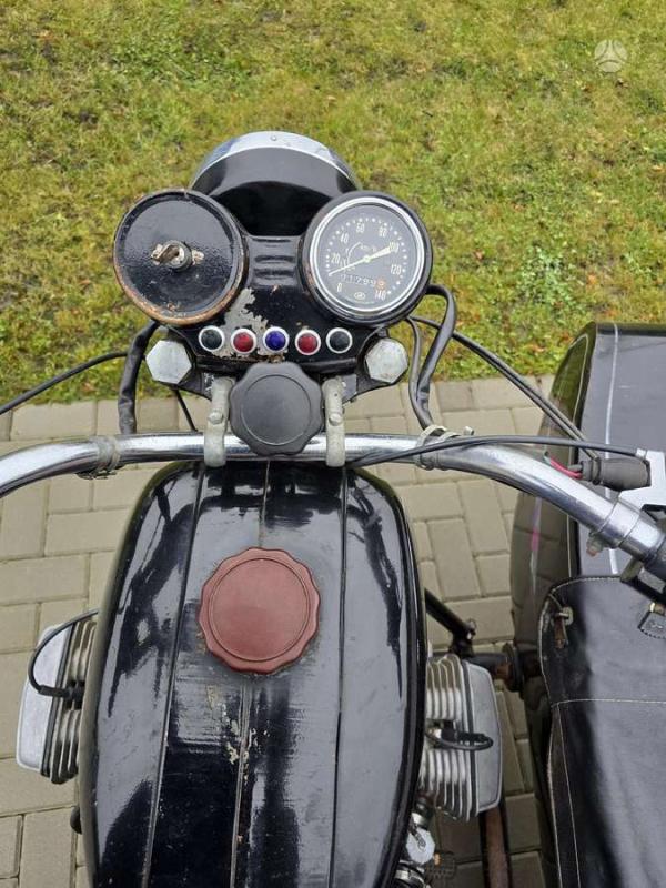 Dnepr MT 11 1988 Telšiai, ar dzinēja tilpumu 0.00 L un nobraukumu 2 tūkst. km par 1999 €, foto 4 vietnē AUTOMOTO.COM.LV