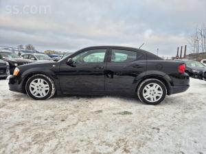 Black Dodge Avenger 2014 in Liepaja, with an engine capacity of 2.40 L and mileage of 136 thousand km for 3950 €, photo 8 on AUTOMOTO.COM.LV