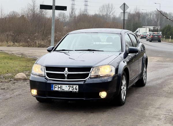 Blue Dodge Avenger 2011 in Vilnius, with an engine capacity of 1.97 L and mileage of 165 thousand km for 1400 €, photo 2 on AUTOMOTO.COM.LV