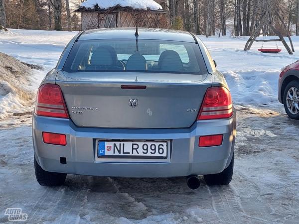 Grey Dodge Avenger 2007 in Kaunas, with an engine capacity of 2.00 L and mileage of 265 thousand km for 1600 €, photo 4 on AUTOMOTO.COM.LV