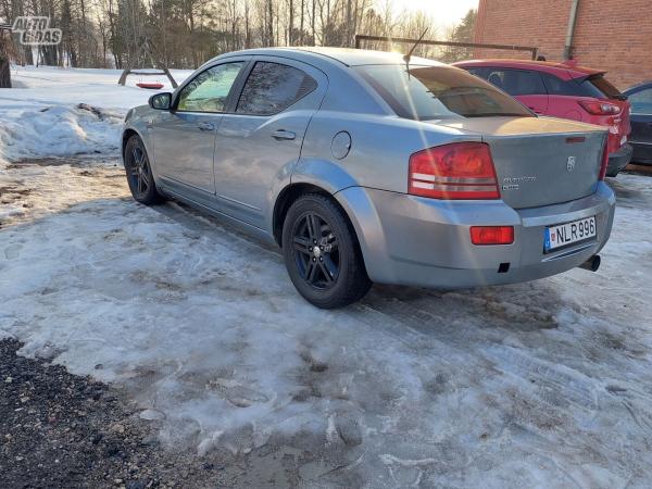Grey Dodge Avenger 2007 in Kaunas, with an engine capacity of 2.00 L and mileage of 265 thousand km for 1600 €, photo 6 on AUTOMOTO.COM.LV