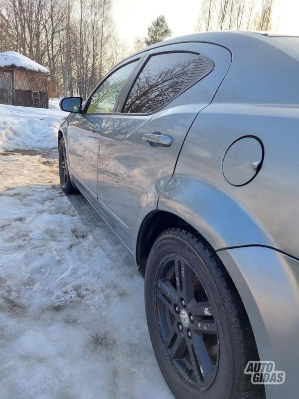 Grey Dodge Avenger 2007 in Kaunas, with an engine capacity of 2.00 L and mileage of 265 thousand km for 1600 €, photo 7 on AUTOMOTO.COM.LV