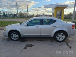 Grey Dodge Avenger 2008 in Daugavpils, with an engine capacity of 2.40 L and mileage of 159 thousand km for 2550 €, photo 5 on AUTOMOTO.COM.LV