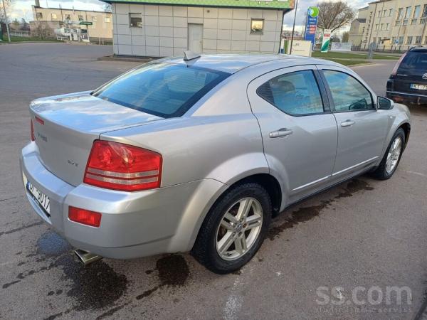 Grey Dodge Avenger 2008 in Daugavpils, with an engine capacity of 2.40 L and mileage of 159 thousand km for 2250 €, photo 3 on AUTOMOTO.COM.LV