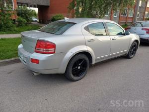Grey Dodge Avenger 2008 in Daugavpils, with an engine capacity of 2.40 L and mileage of 163 thousand km for 2550 €, photo 5 on AUTOMOTO.COM.LV